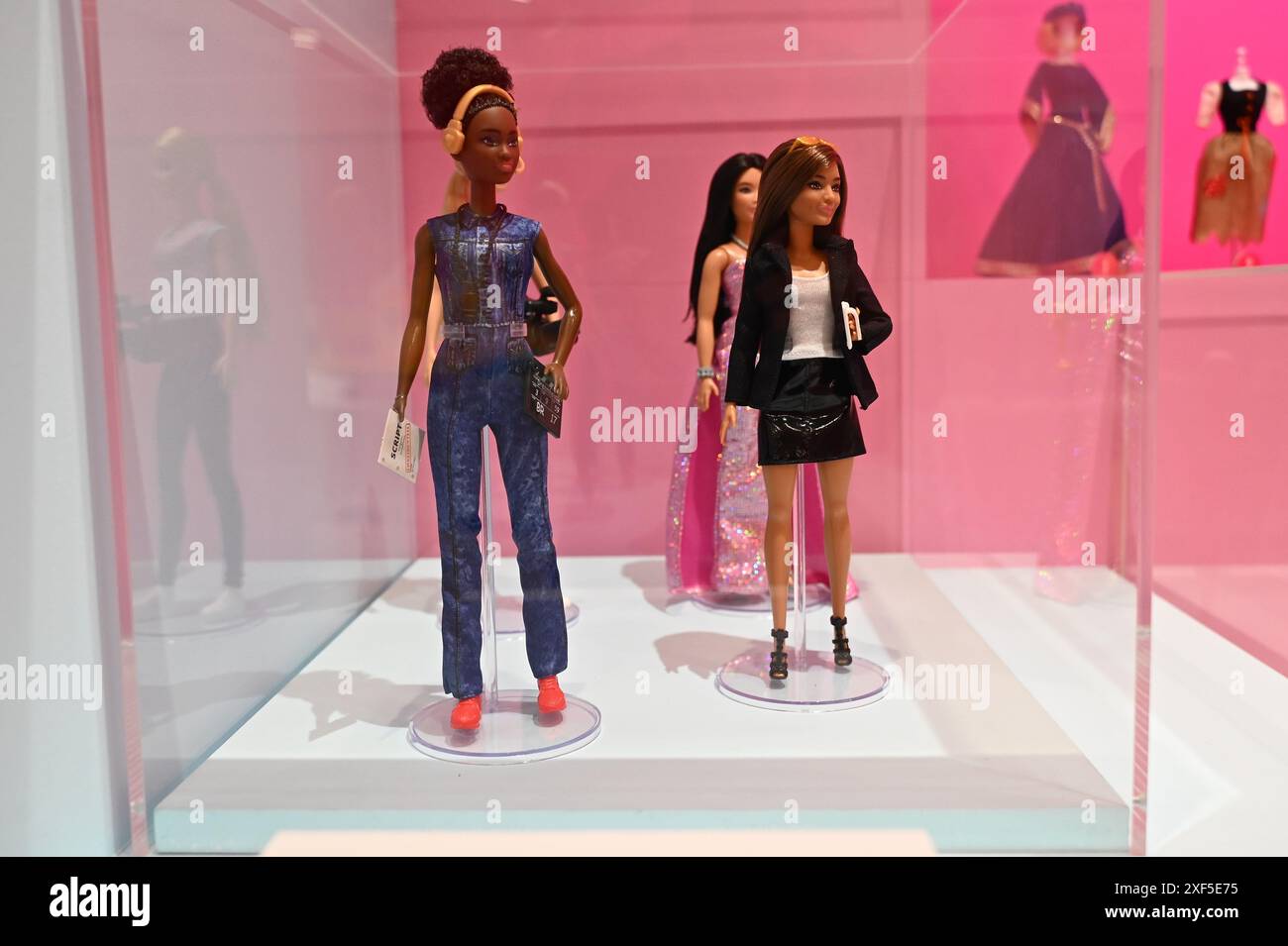 The Design Museum in London unveils it's exhibition on the design story ...