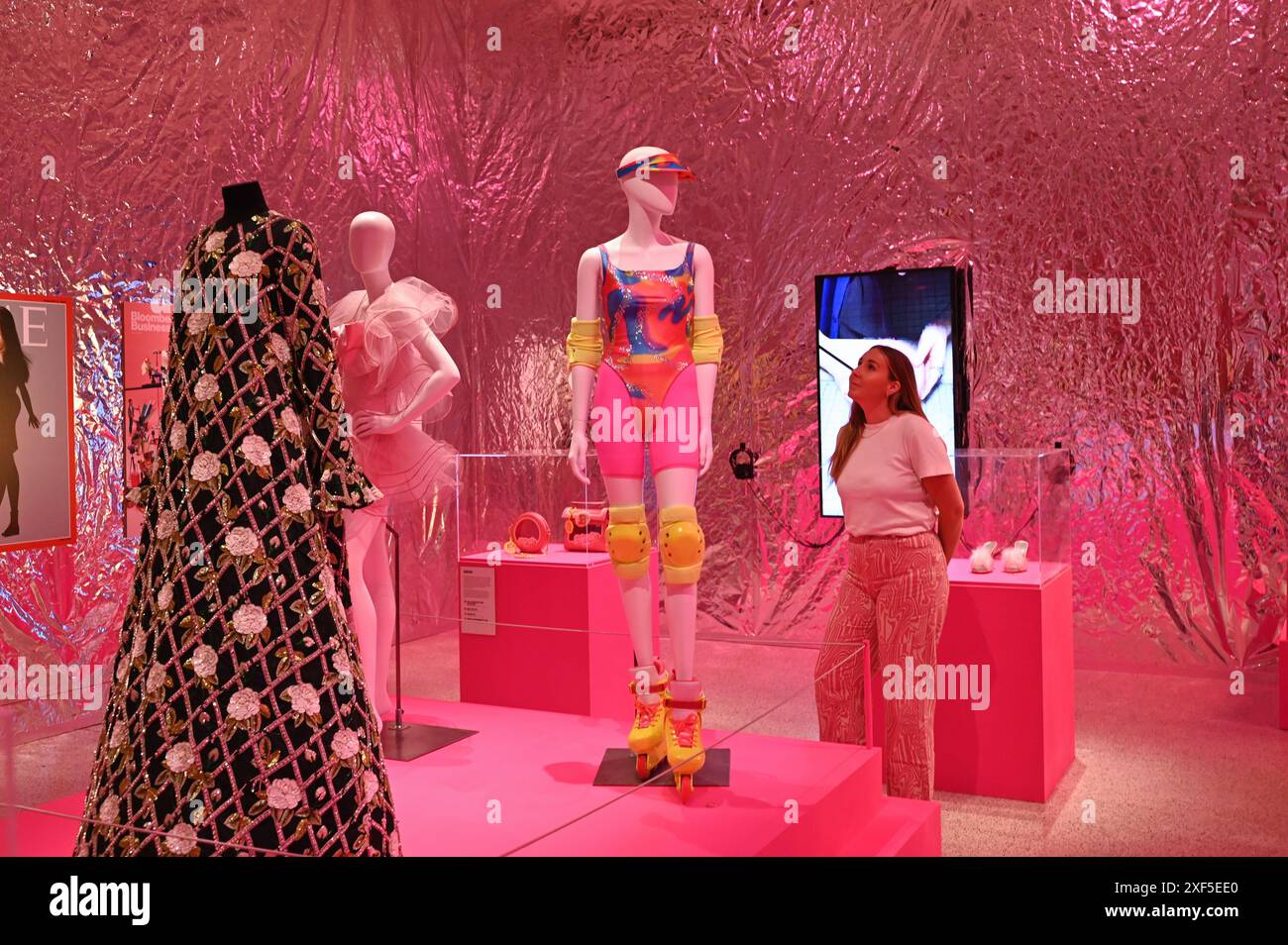 The Design Museum in London unveils it's exhibition on the design story ...