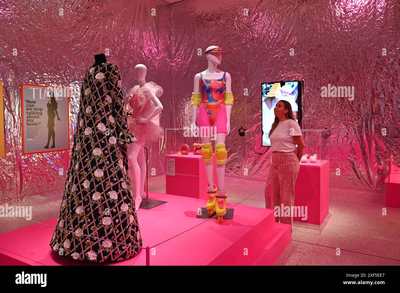 The Design Museum in London unveils it's exhibition on the design story ...