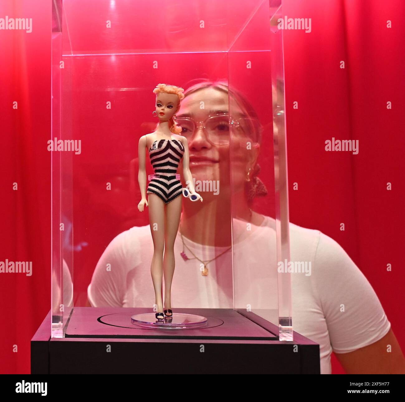 The Design Museum in London unveils it's exhibition on the design story ...