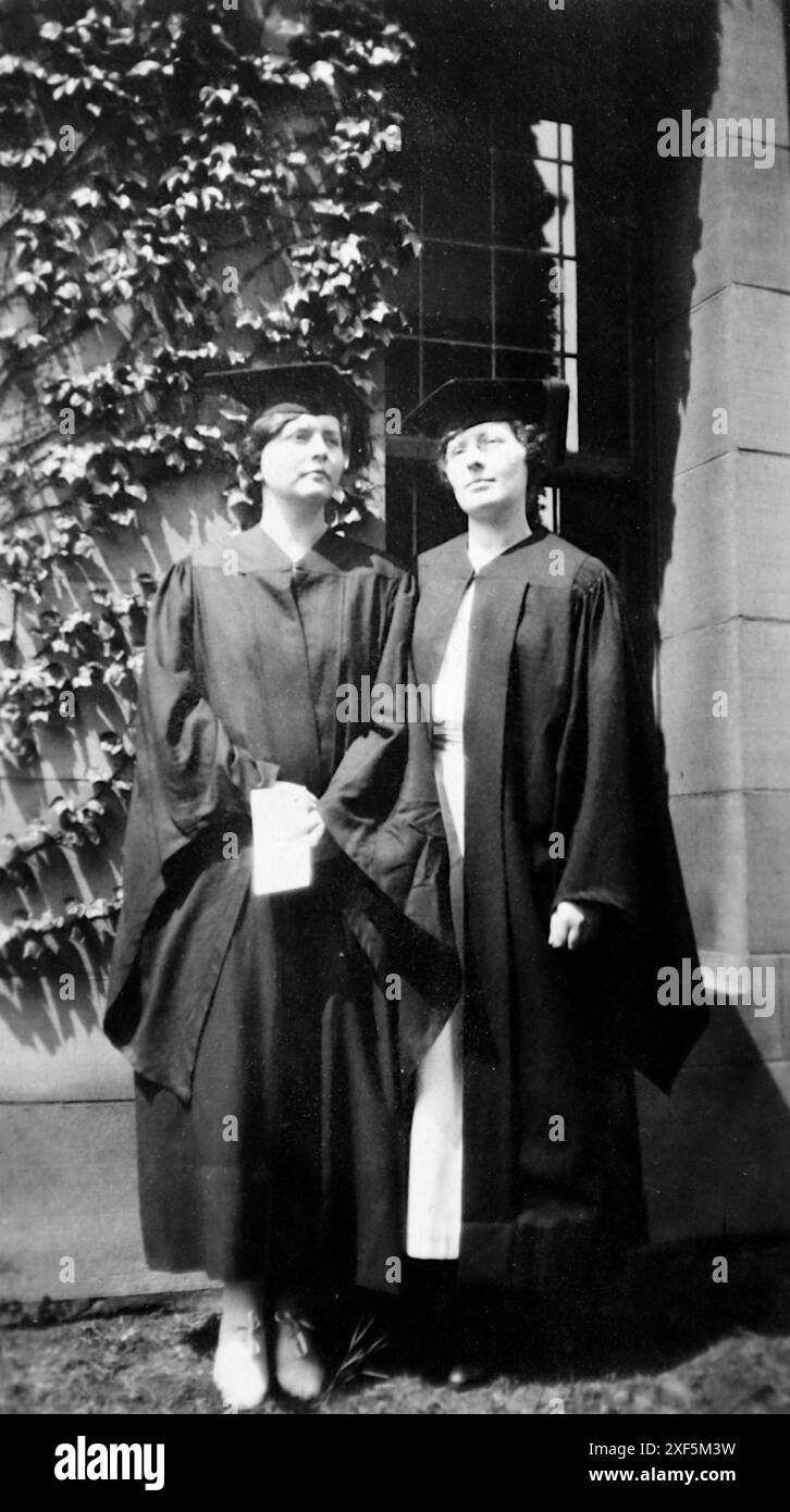 Fashion: Two lady university graduates. Chicago, USA. 1920. From a ...