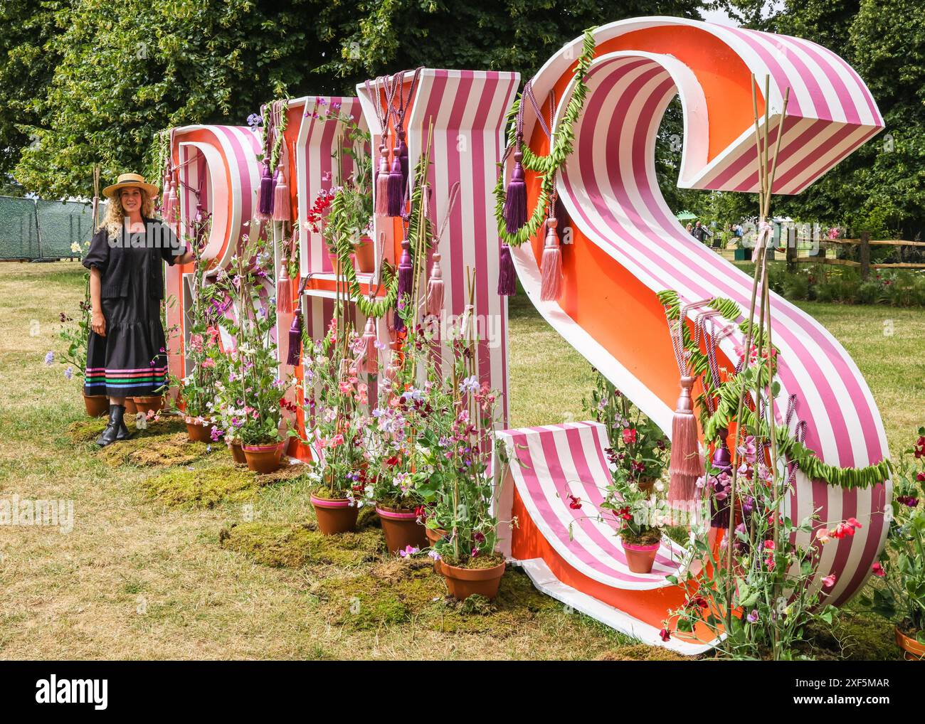 London, UK. 01st July, 2024. Hannah from Minnow and Wolf Flowers poses ...
