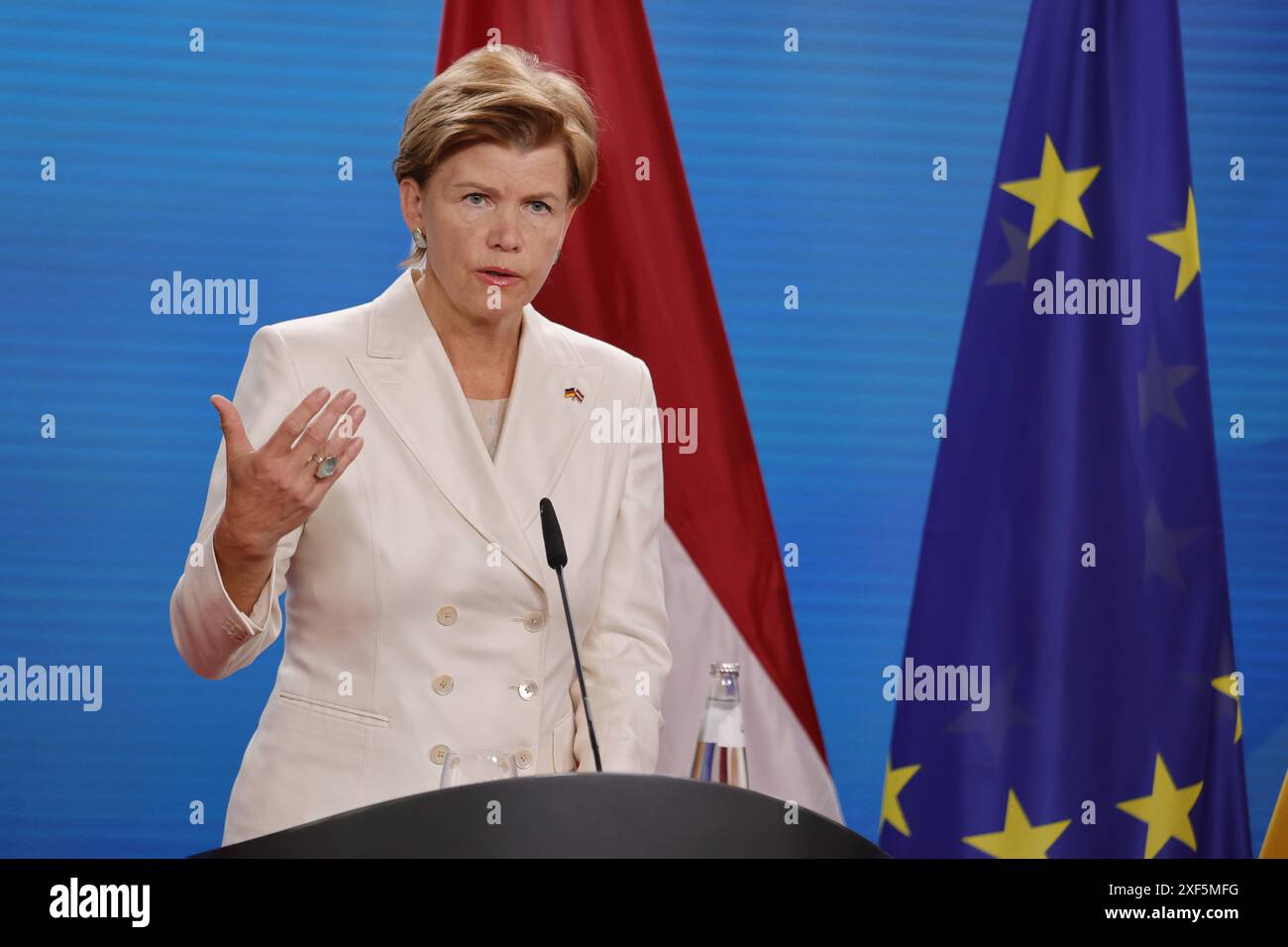 Außenministerin der Republik Lettland, Baiba Bra e, Deutschland, Berlin, Pressebegegnung von ...