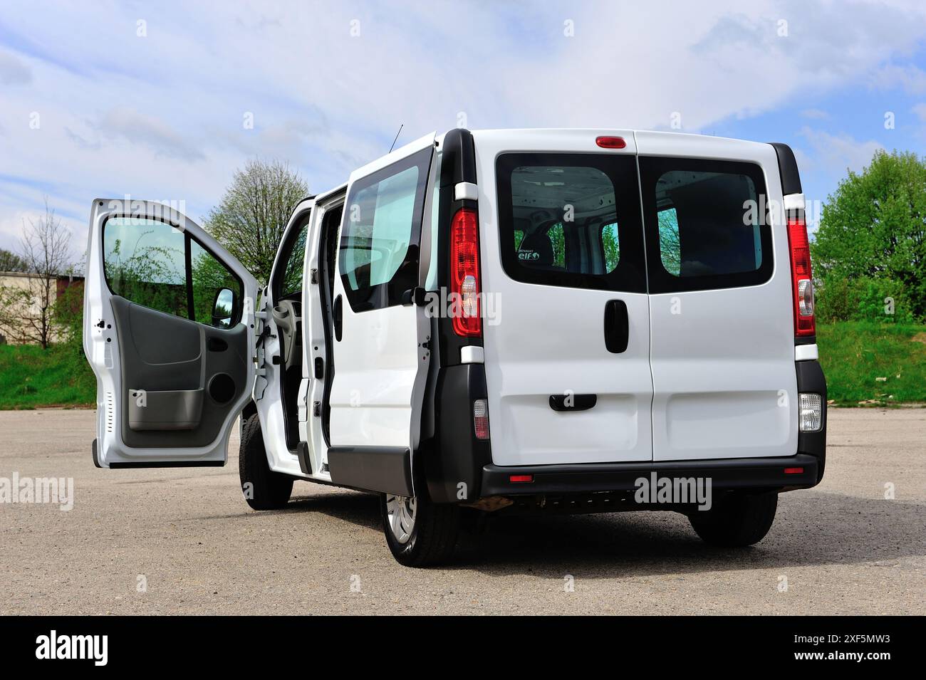 car, service, wheel, business, safety, sale, lift, brakes, replacement ...