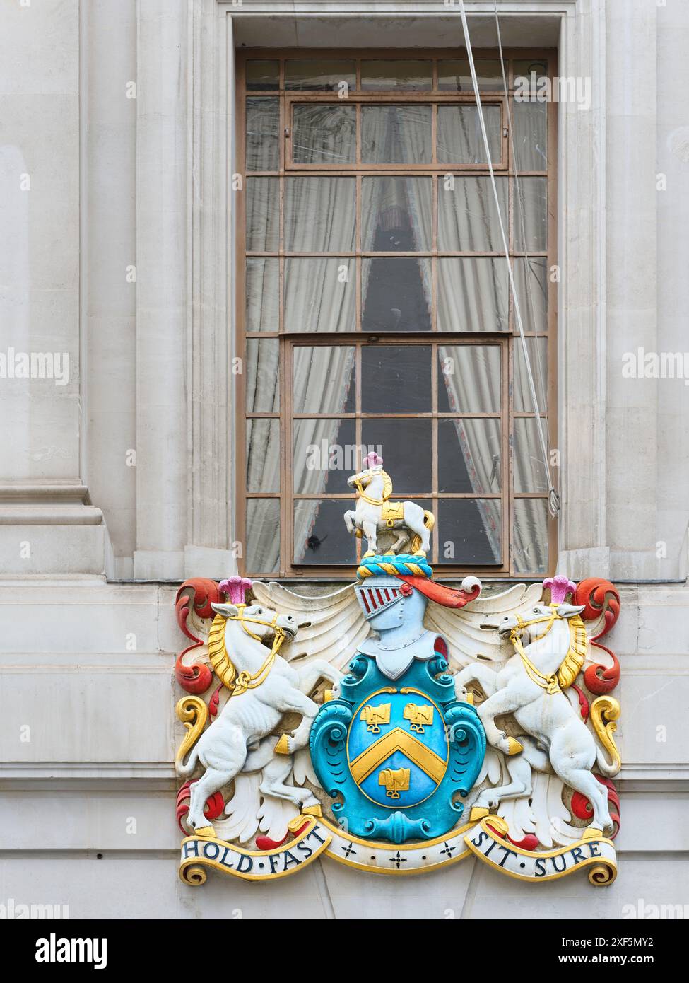 Emblem and motto of Saddlers Hall, London, England Stock Photo - Alamy