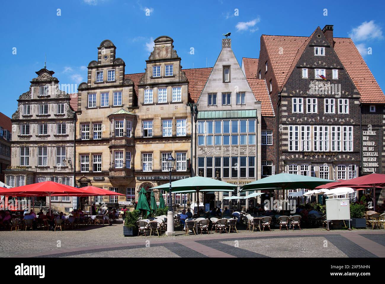 Historische historic buildings hi-res stock photography and images - Alamy