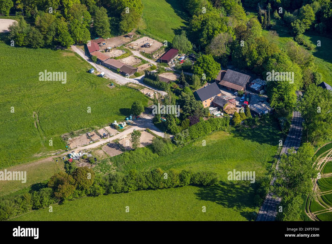 Aerial view farm buildings stables hi-res stock photography and images ...