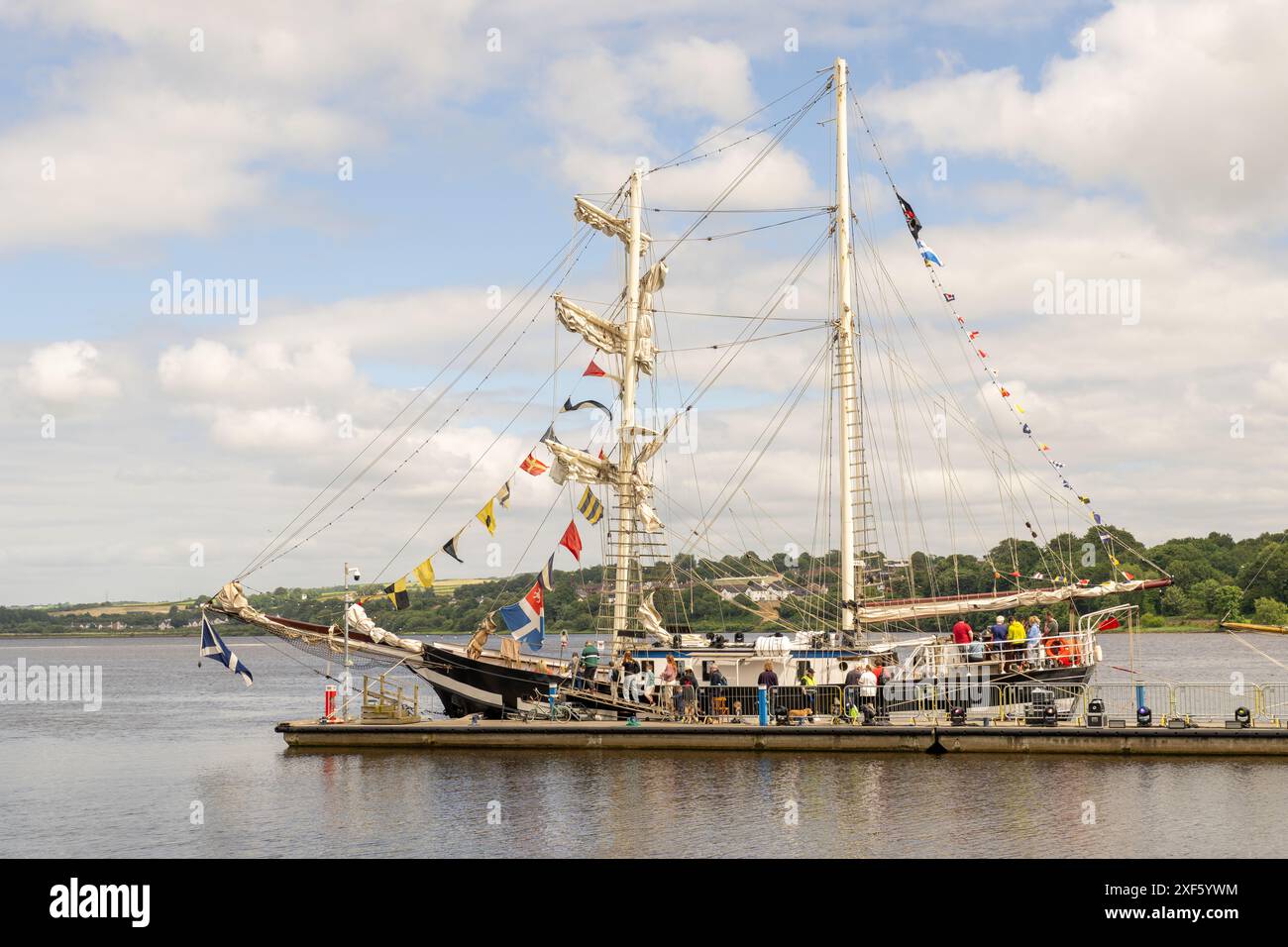 The Foyle Maritime Festival to the banks and waters of the River Foyle ...