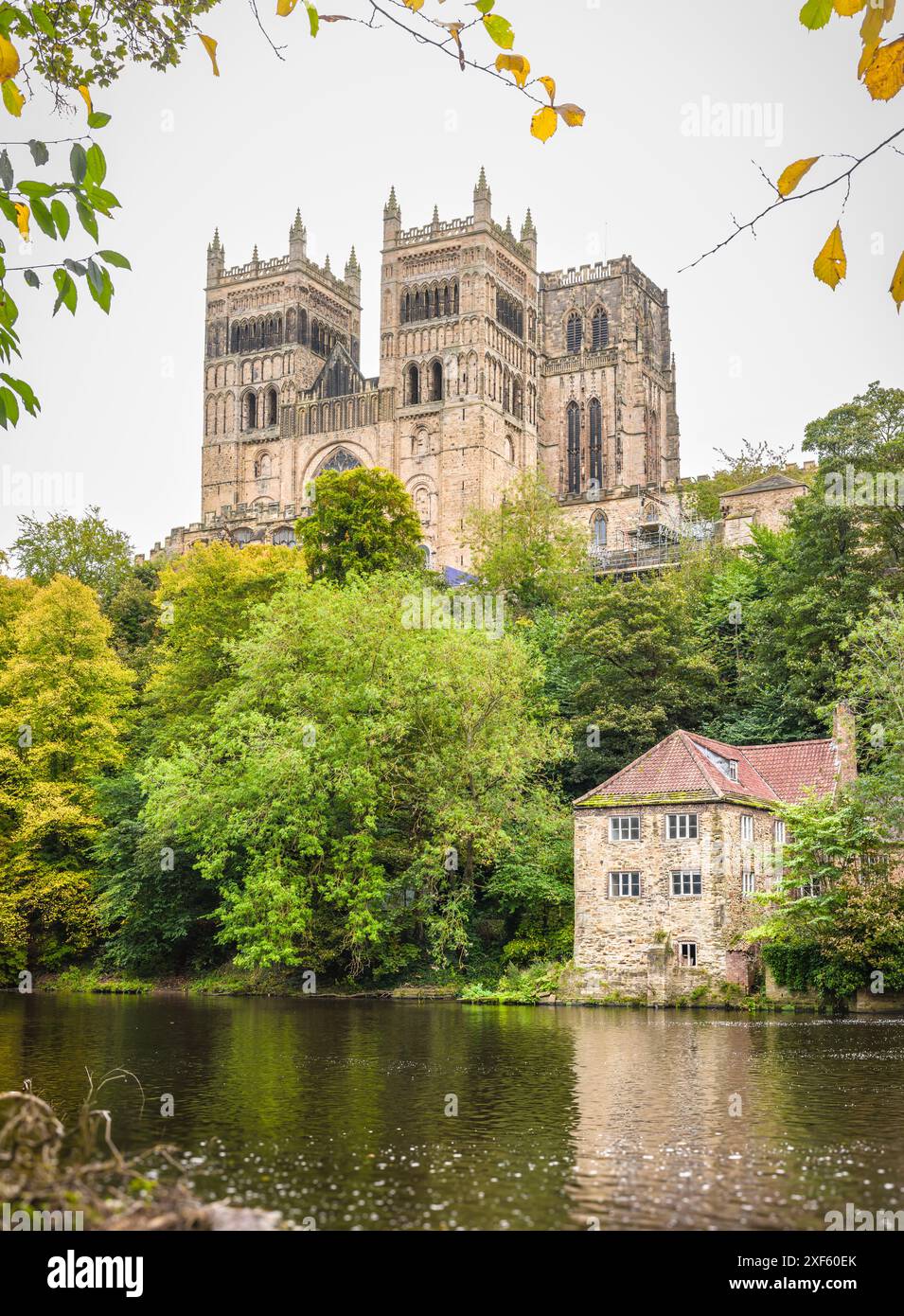 Durham Cathedral viewed from the riverside walk on the River Wear ...