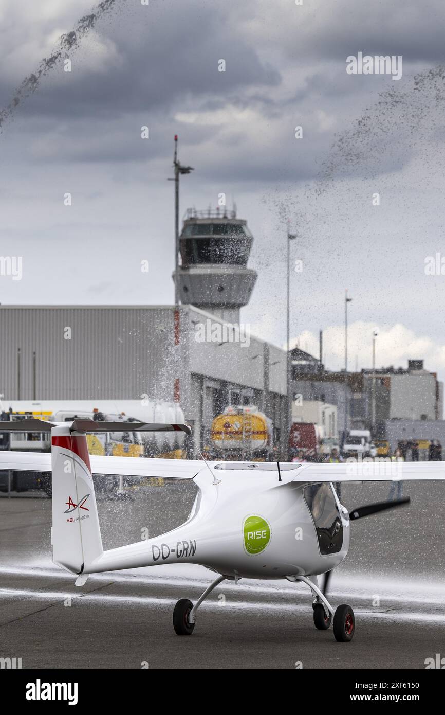 MAASTRICHT - The departure of the first international electric flight ...