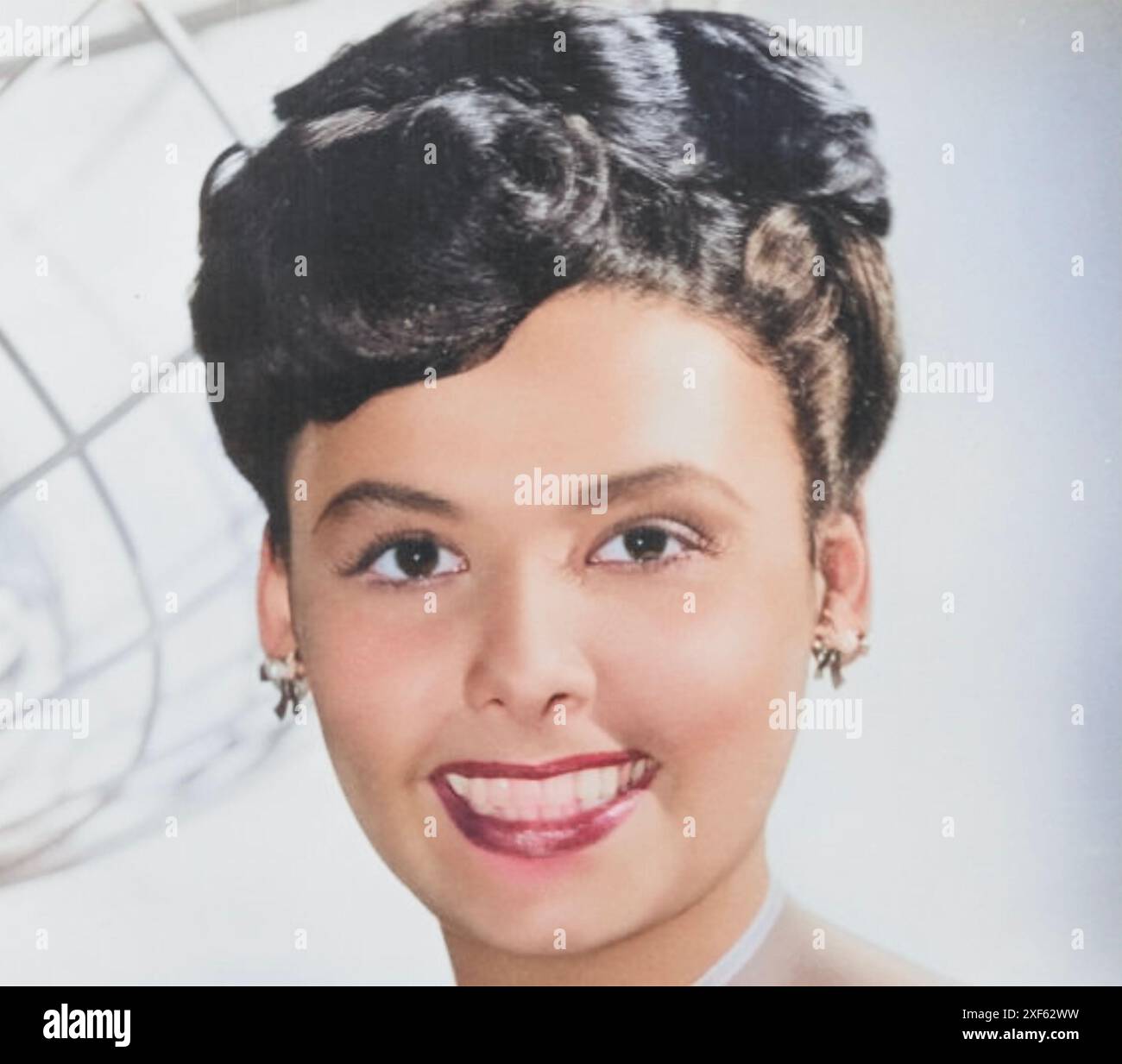 LENA HORNE (1917-2010) American film actress and singer about 1946 ...