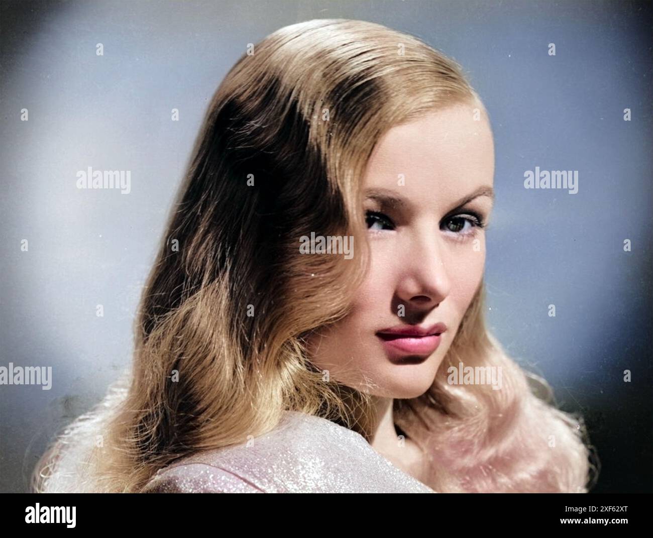 VERONICA LAKE (1922-1973) Amewrican film actress about 1942 Stock Photo ...