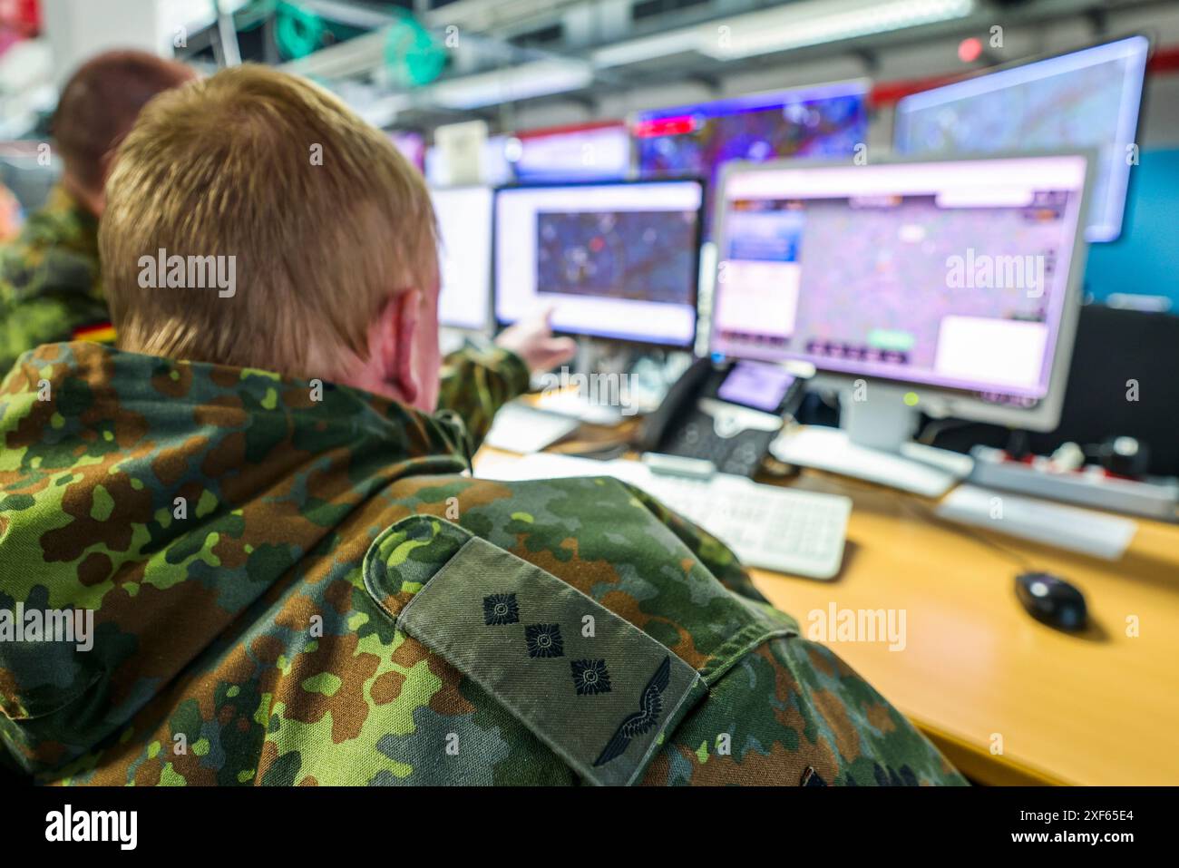 Operations control center set hi-res stock photography and images - Alamy
