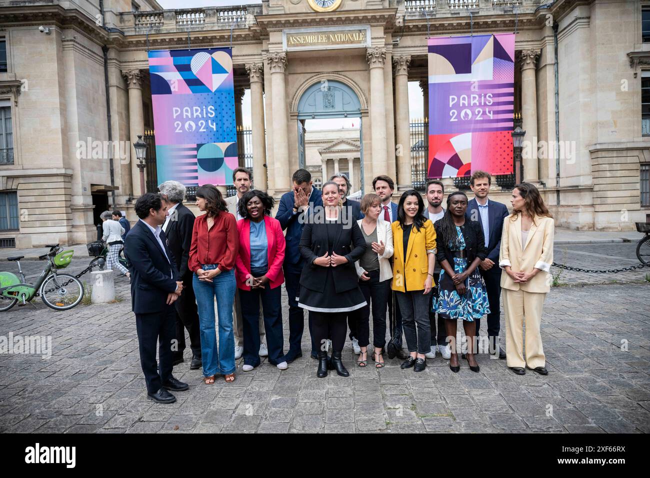 French newly-elected Members of Parliament with the "Nouveau Front ...