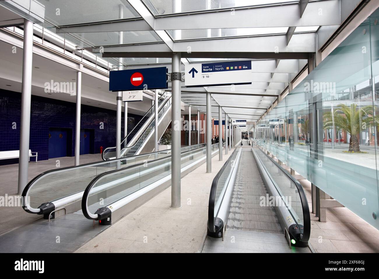 Ifema exhibition center hi-res stock photography and images - Alamy