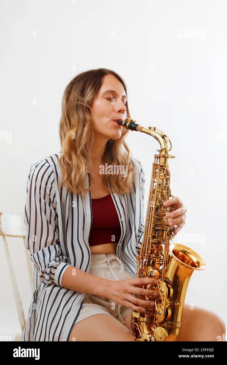 Dress sax hi-res stock photography and images - Alamy