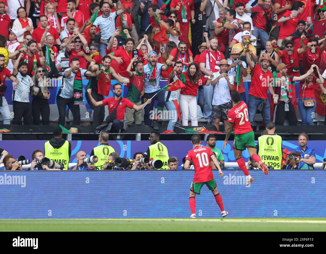 Dortmund, Deutschland. 22nd June, 2024. firo : 22.06.2024, Football ...