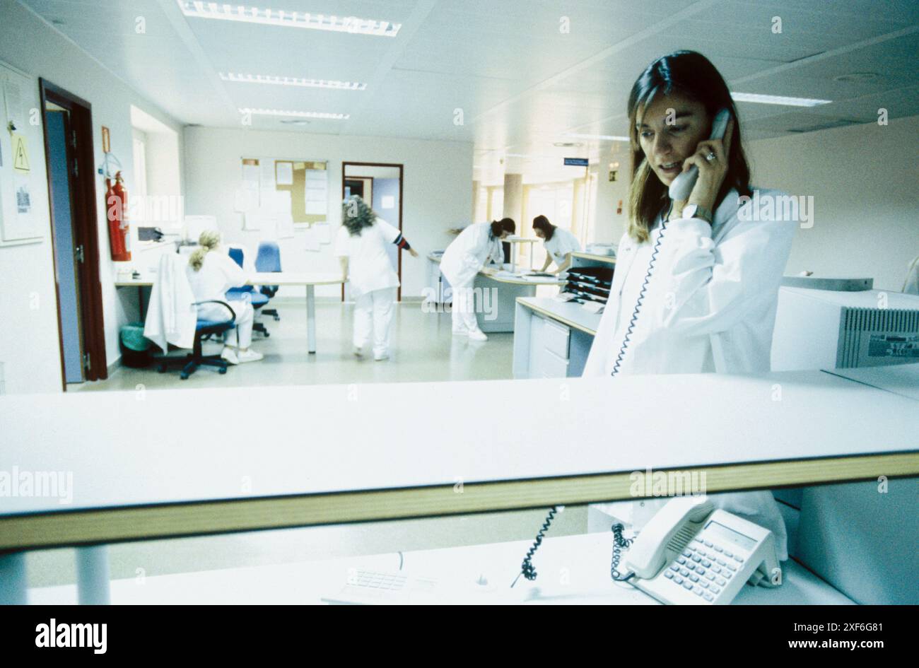 Using admission hi-res stock photography and images - Alamy