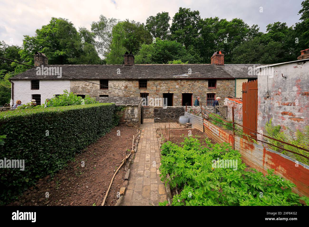 Rhyd y Car terrace - each house from a different period in history, St ...