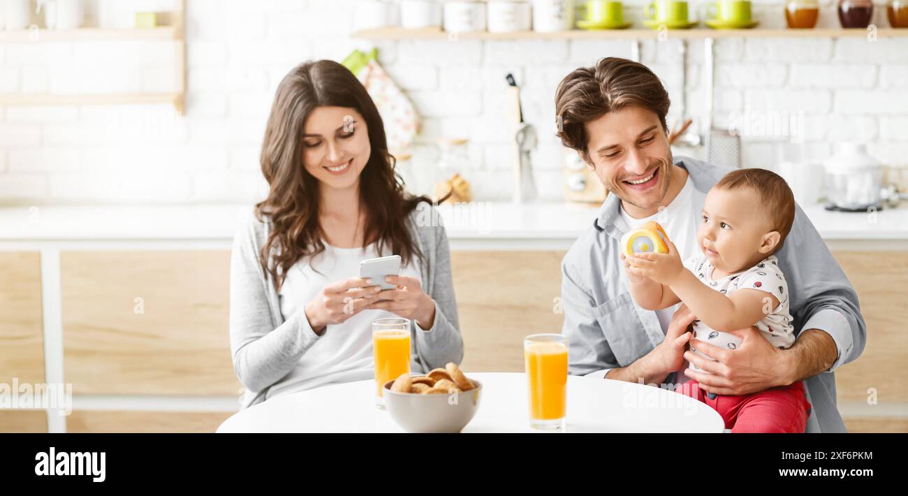 Happy Family Enjoying Breakfast Together in a Modern Kitchen Stock ...