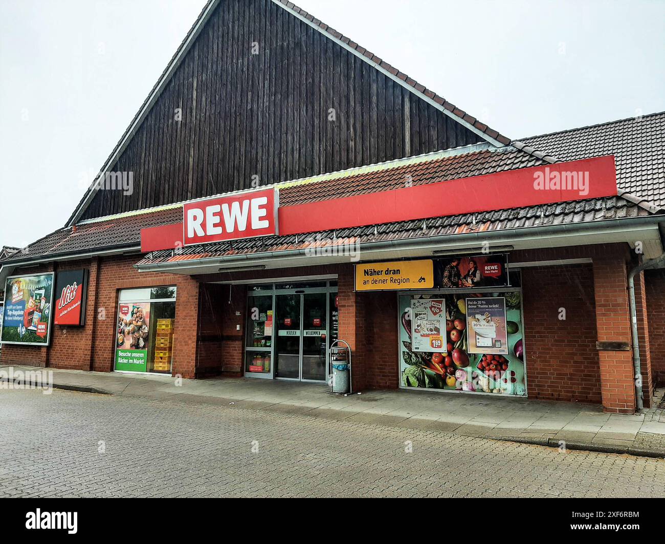 Rewe market hi-res stock photography and images - Alamy