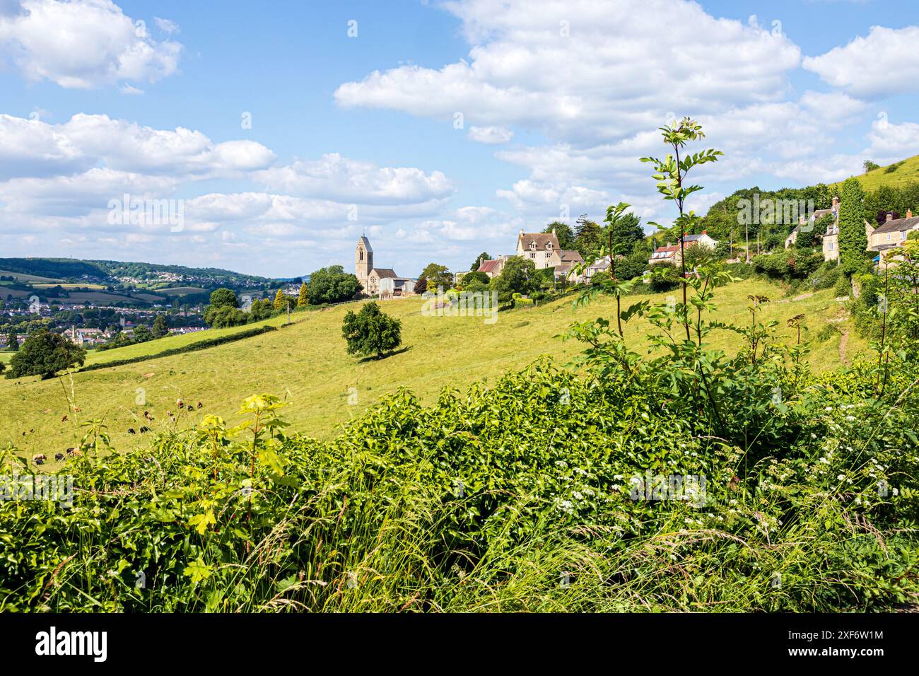 The village of Selsley on the Cotswold escarpment above the Stroud ...