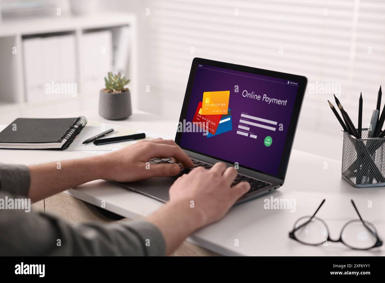 Financial road map hi-res stock photography and images - Alamy