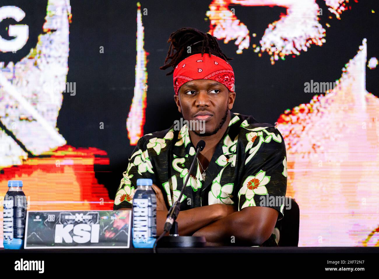Ksi hi-res stock photography and images - Alamy