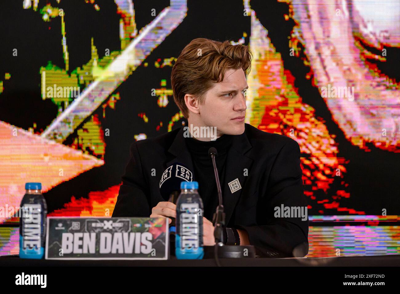 Ksi hi-res stock photography and images - Alamy