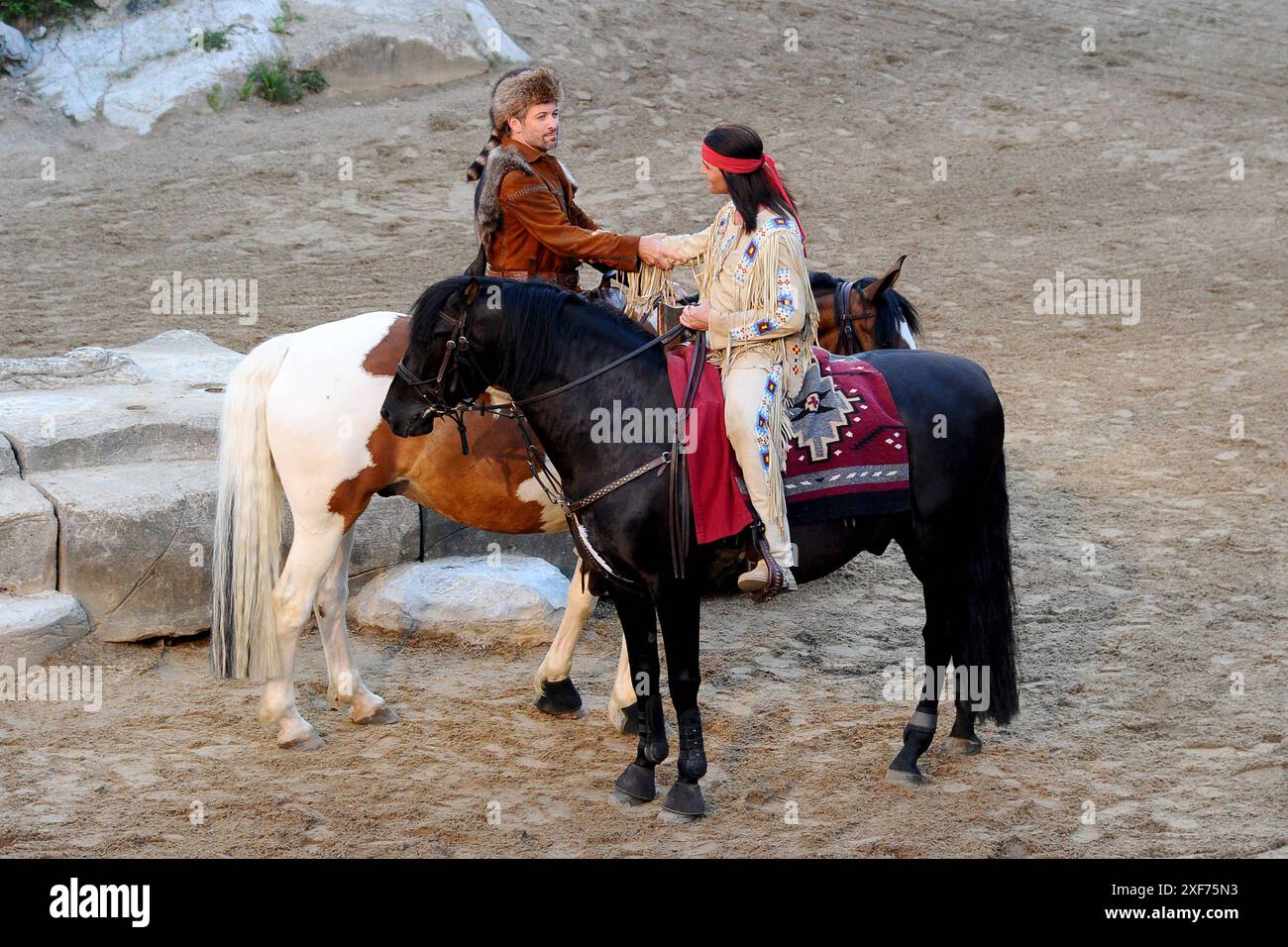 Jan Hartmann und Alexander Klaws. Karl May Premiere zu Winnetou II ...