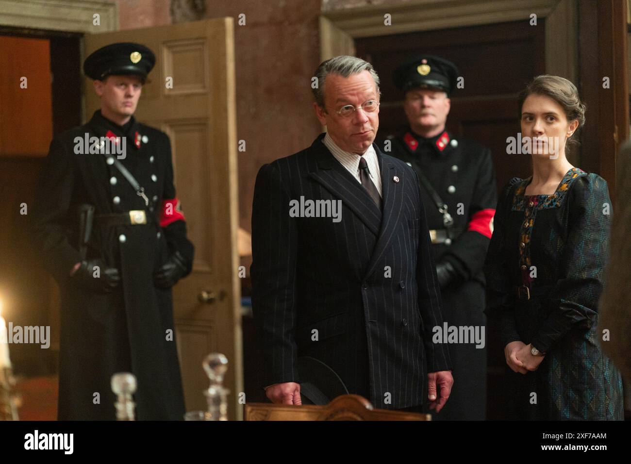 FREUD'S LAST SESSION, front from left: George Lenz, Liv Lisa Fries as ...