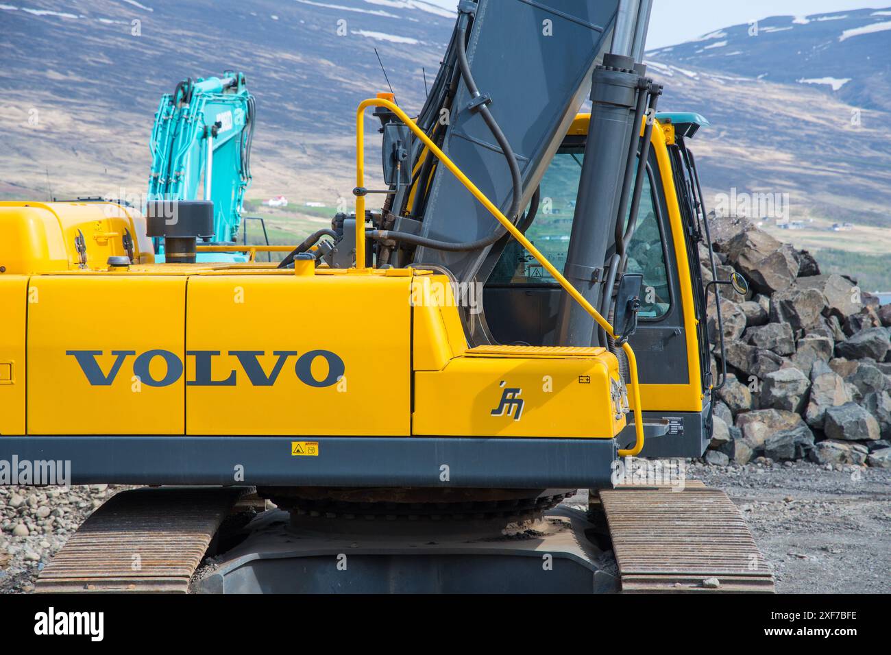 Volvo hydraulic excavator hi-res stock photography and images - Alamy