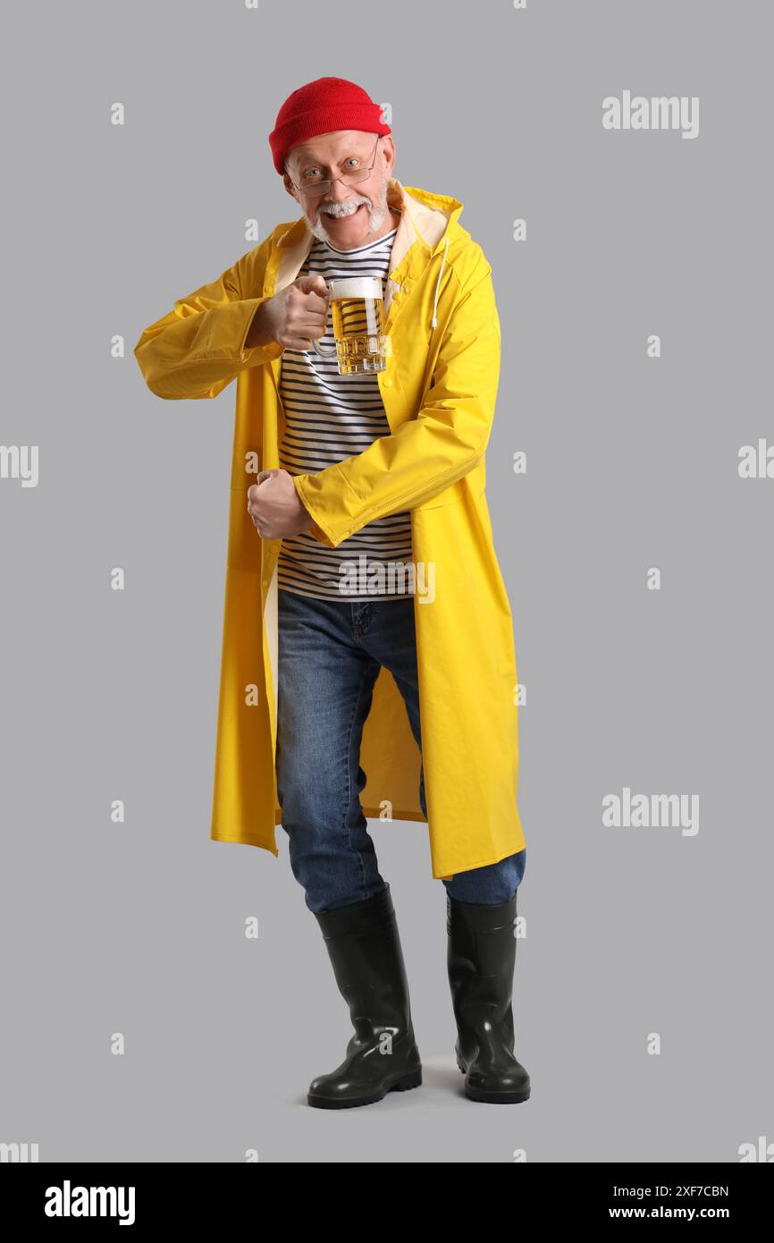 Grey sailor hi-res stock photography and images - Alamy