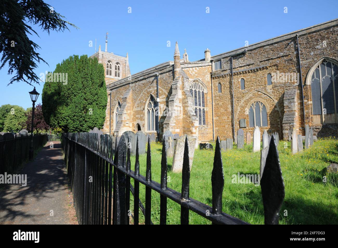 Holy Trinity Church, Rothwell, Northamptonshire Stock Photo - Alamy