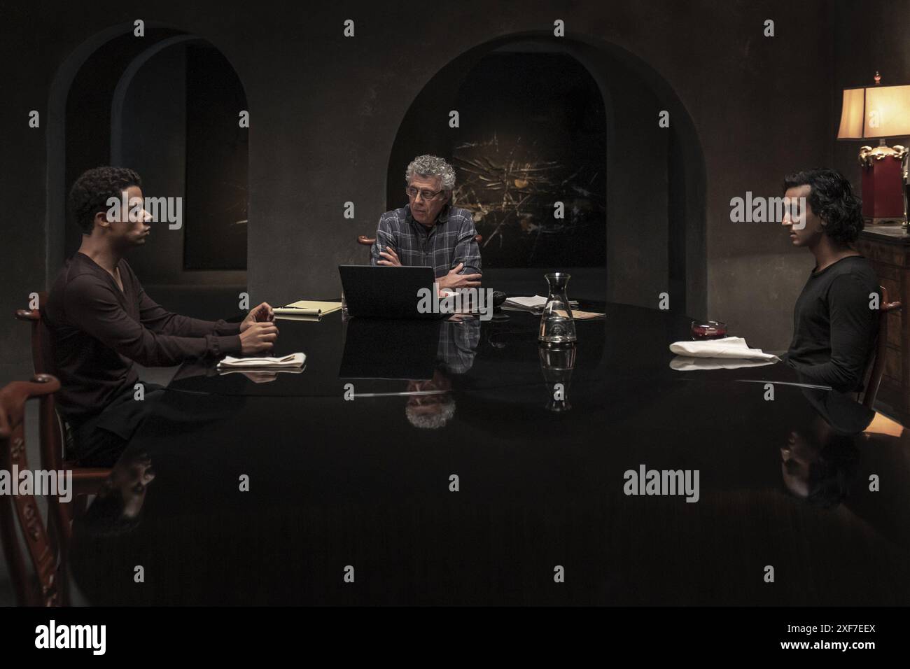 INTERVIEW WITH THE VAMPIRE, from left: Jacob Anderson, Eric Bogosian ...