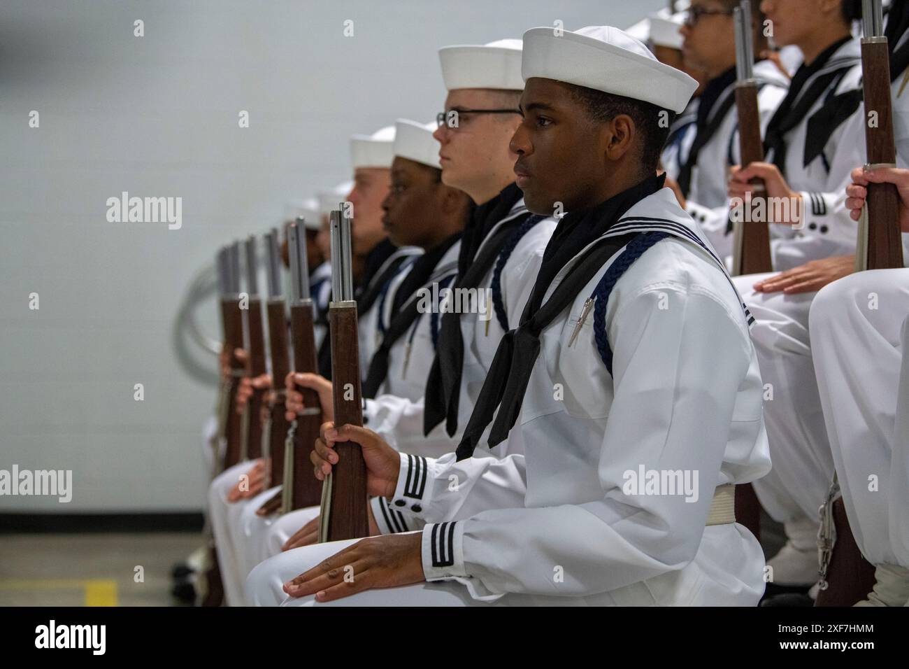 Navy boot camp graduation hi-res stock photography and images - Alamy