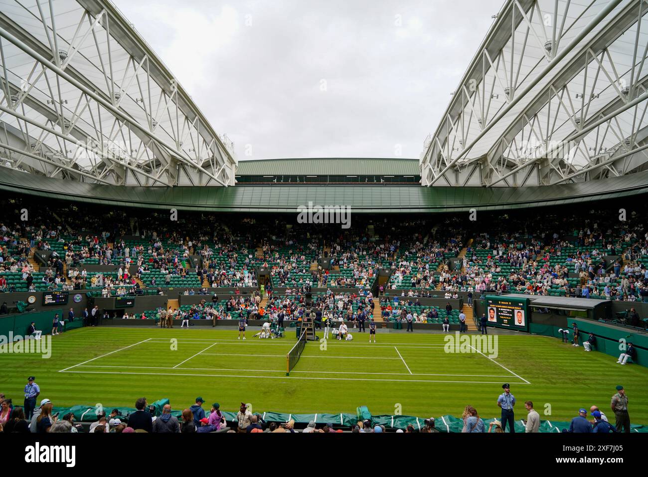 Jannik Sinner plays Yannick Hanfmann as the roof is closed in the first ...