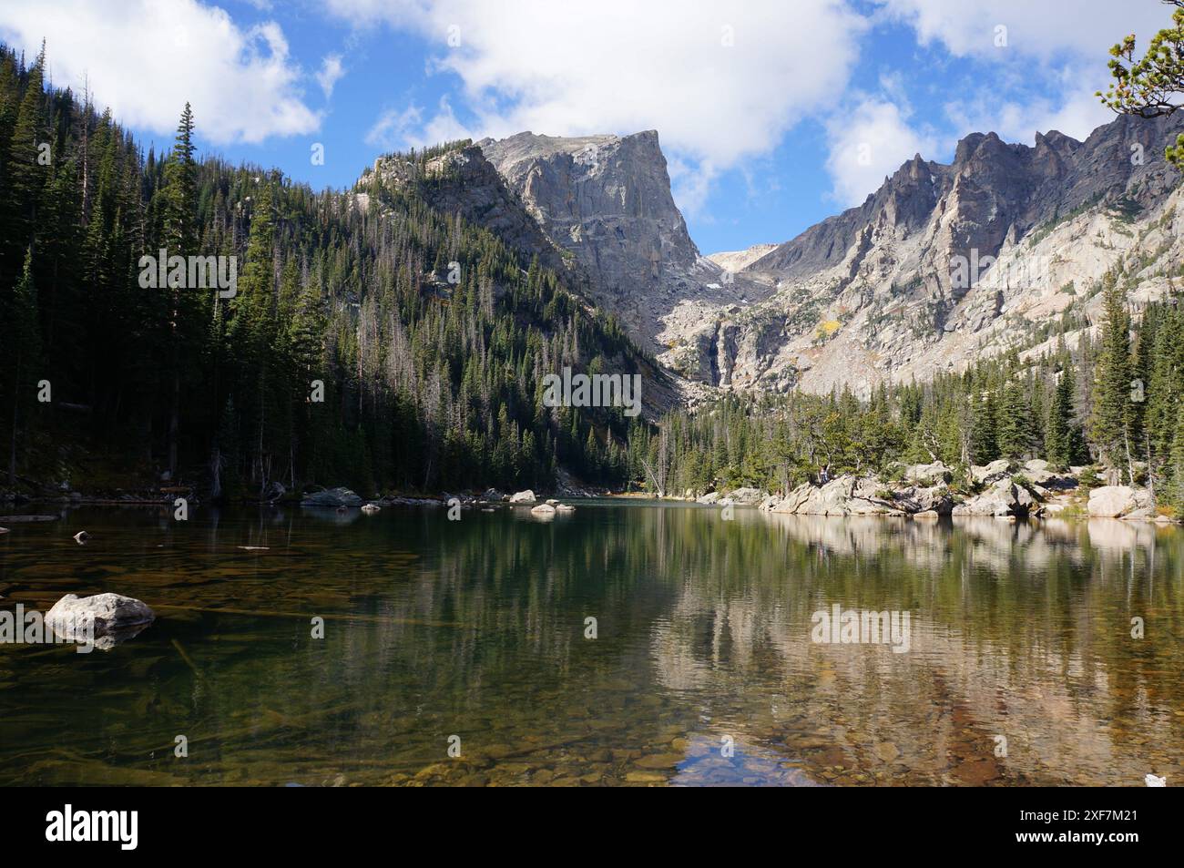 View alpine dream lake hi-res stock photography and images - Alamy