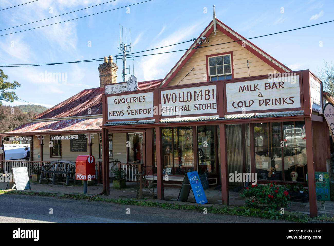 Historic Wollombi village centre, local General store and Milk bar ...