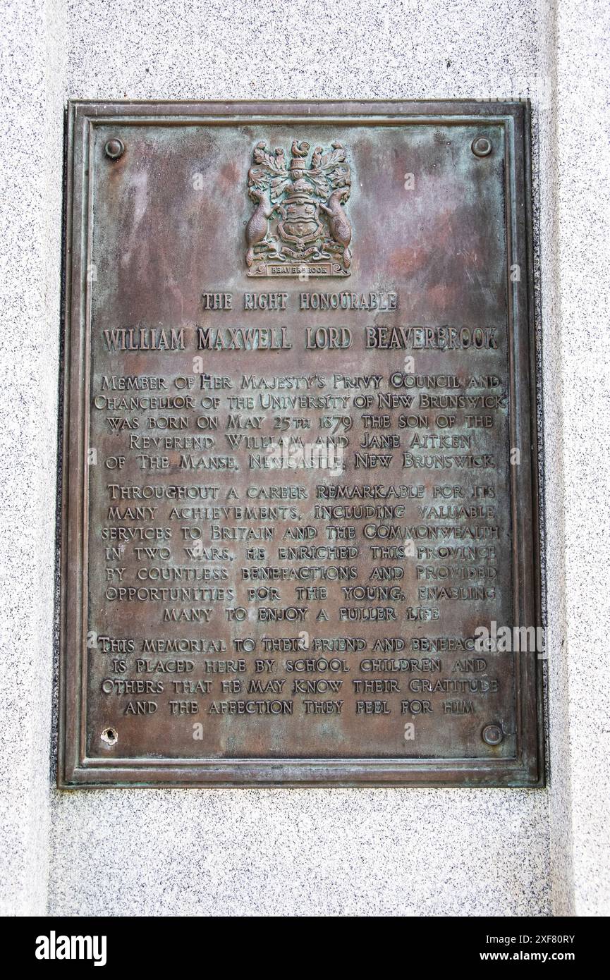 Memorial plaque on the pedestal of the statue of Lord Beaverbrook at ...