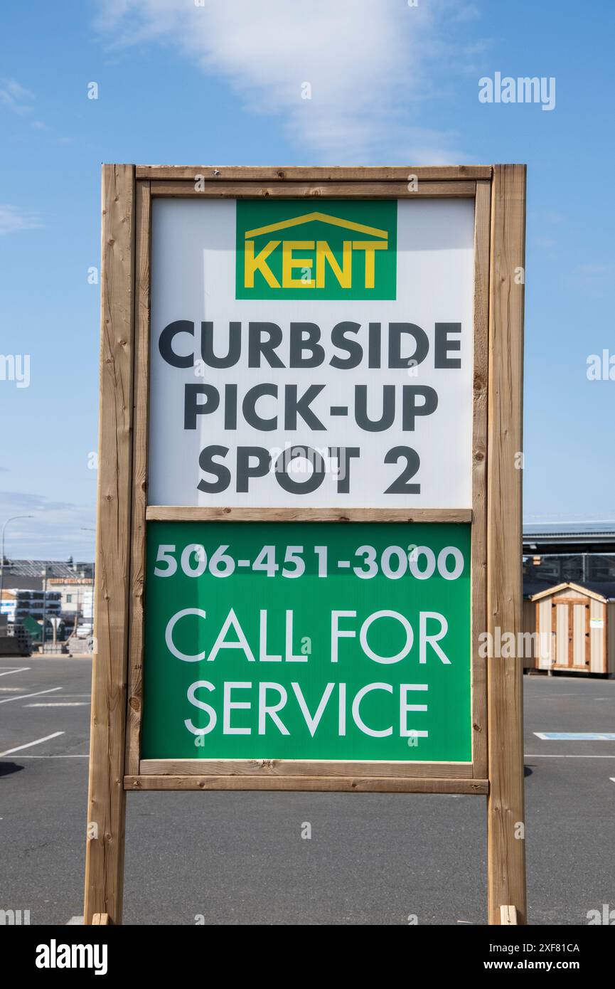 Curbside pick up signs at Kent building supplies store on Bishop Drive ...