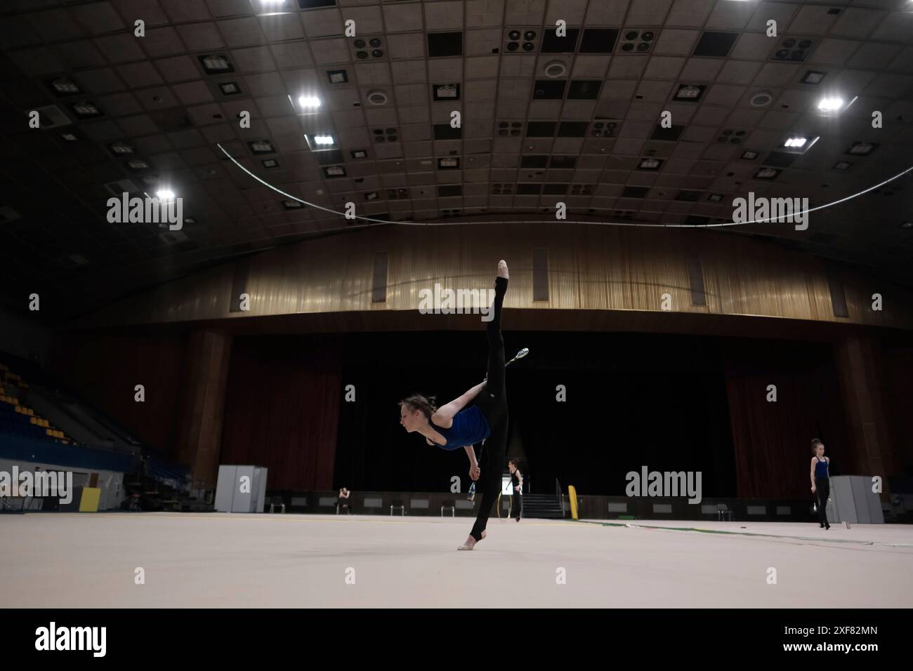 The Ukrainian rhythmic gymnastics team members practice ahead of the ...