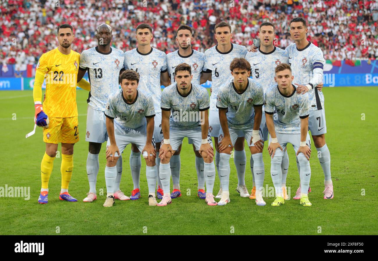 Georgia team group line hi-res stock photography and images - Alamy