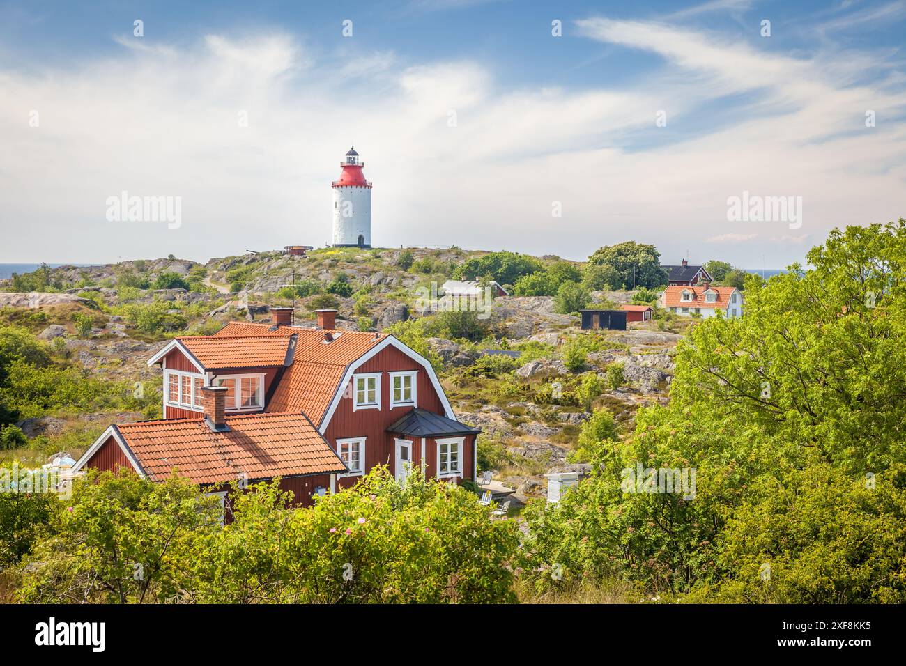 Idyllic island in archipelago lighthouse hi-res stock photography and ...