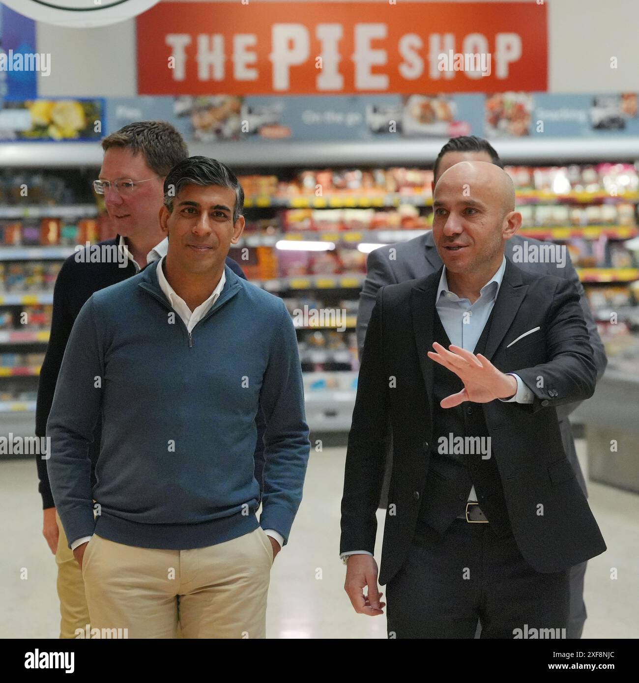 Prime Minister Rishi Sunak (left) with Rami Baitieh (right), CEO of ...