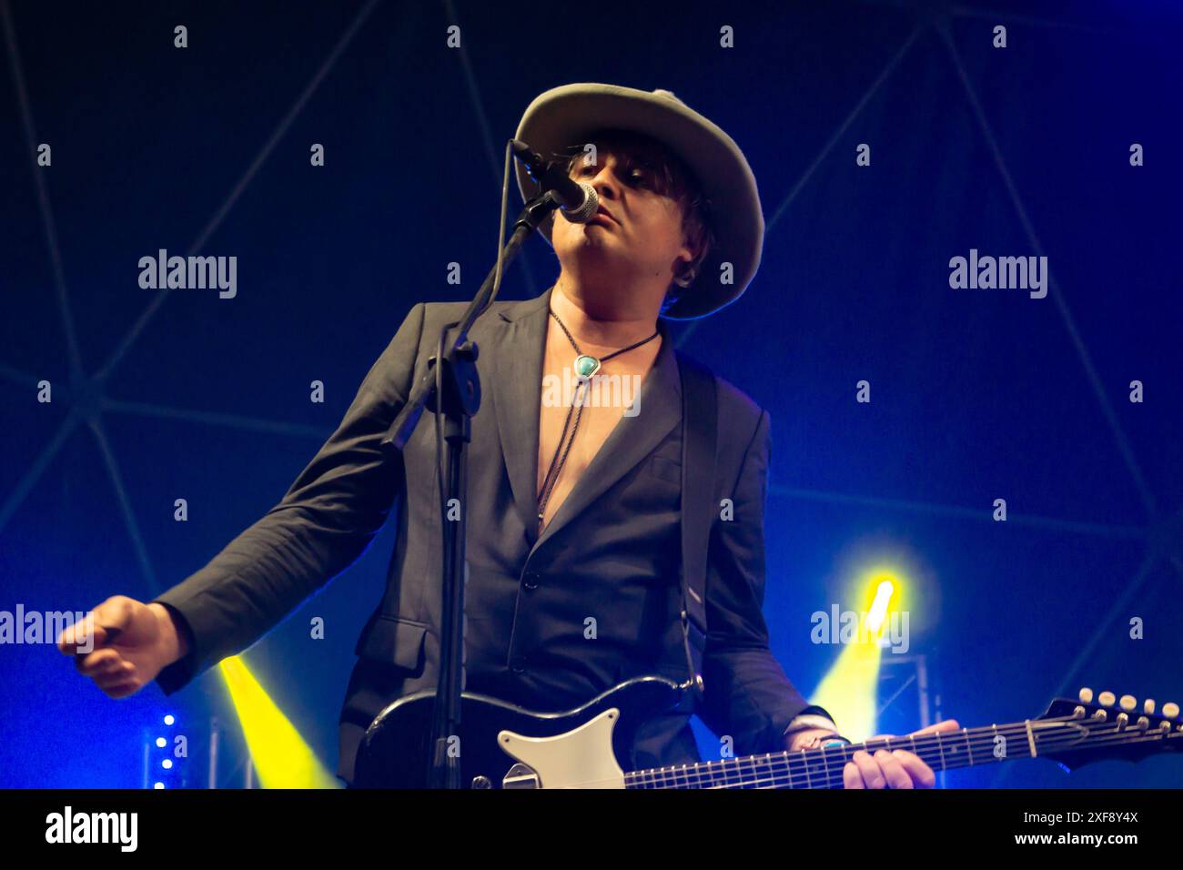 The libertines live rome hi-res stock photography and images - Alamy