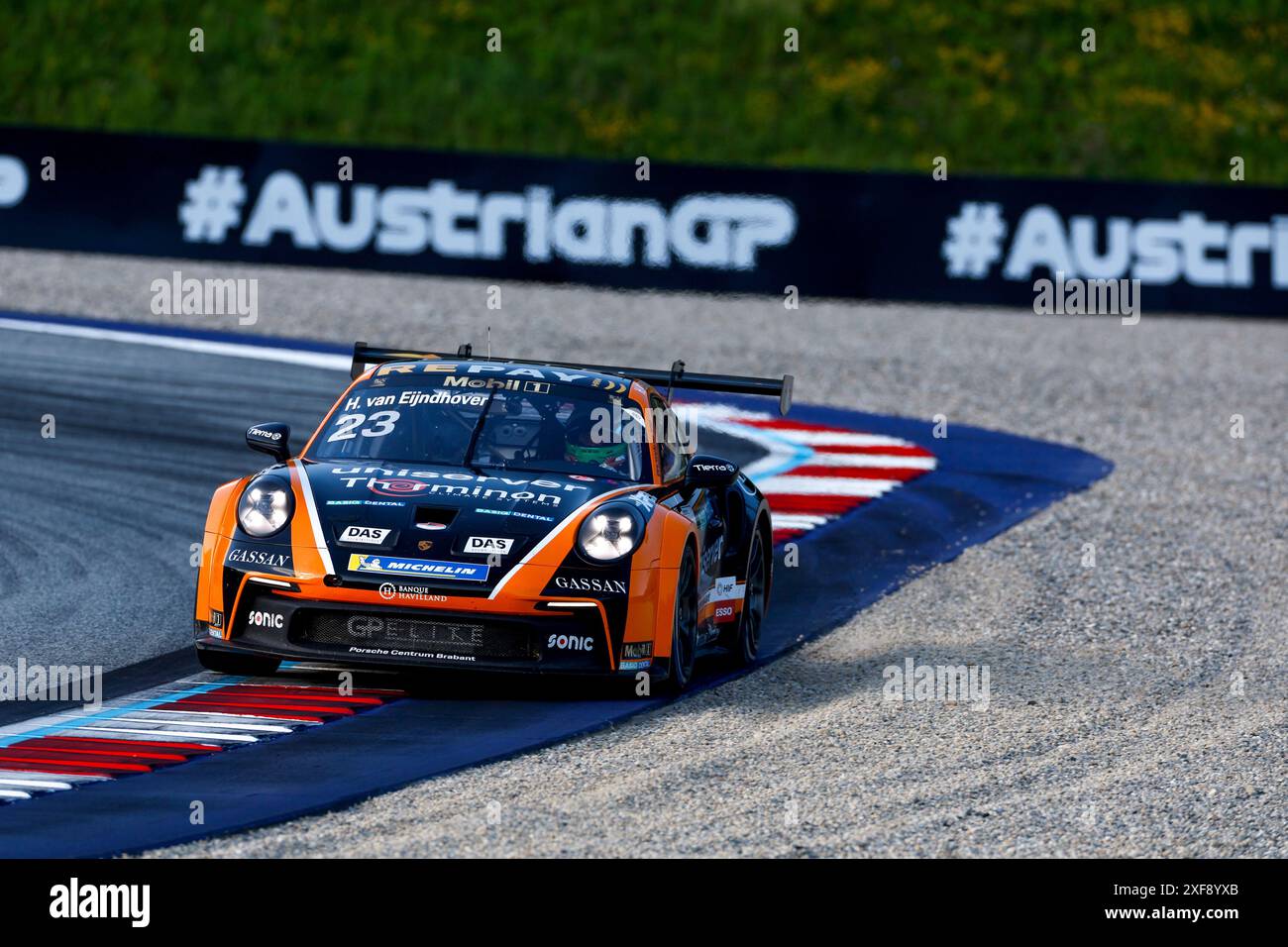 #23 Huub van Eijndhoven (NL, Uniserver by Team GP Elite), Porsche Mobil ...