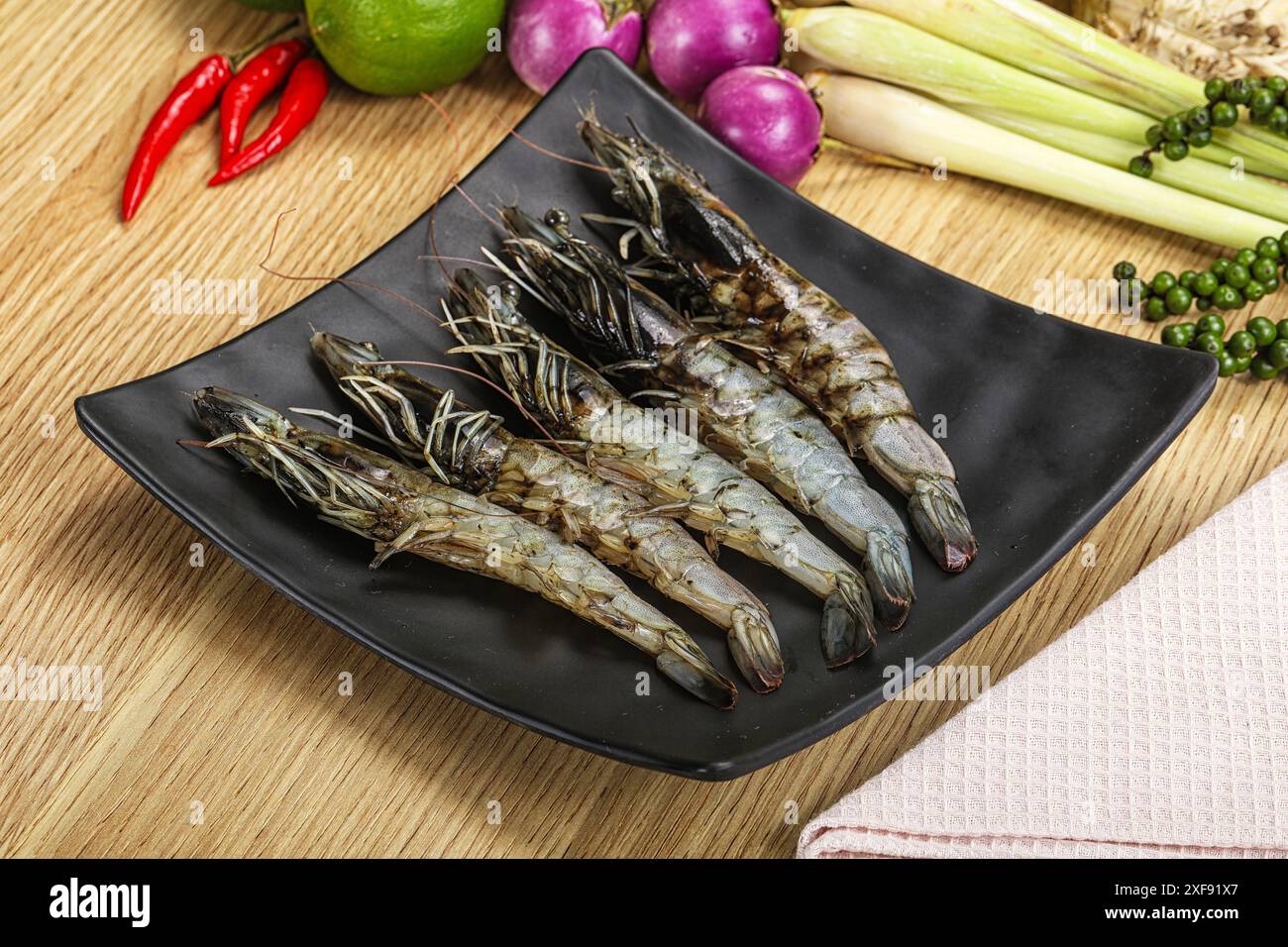 Fresh raw uncooked big tiger prawn Stock Photo - Alamy