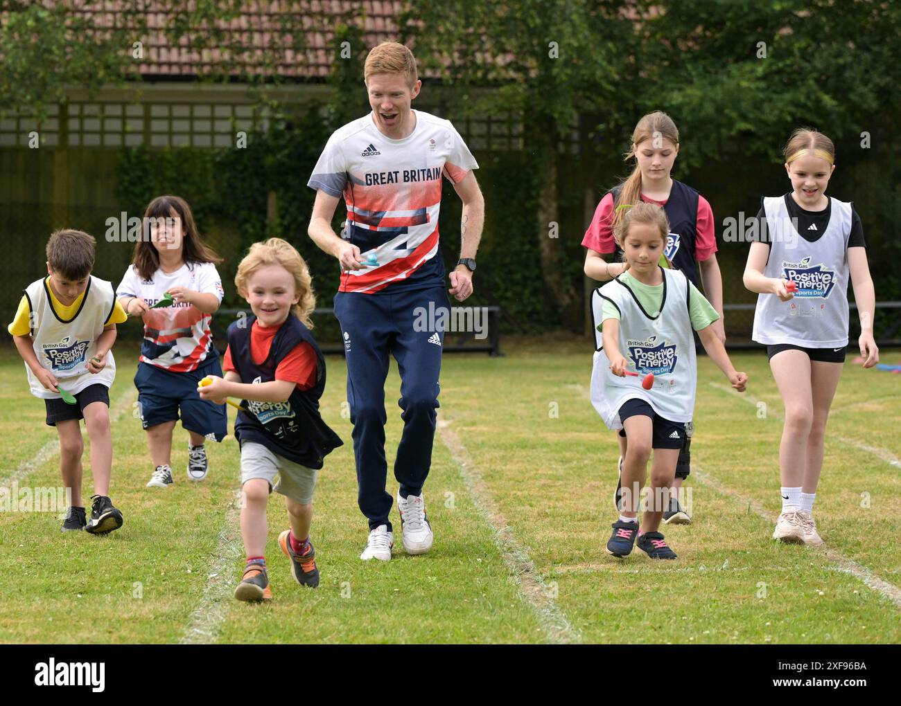 EDITORIAL USE ONLY ParalympicsGB powerlifter, Zoe Newson (second left ...