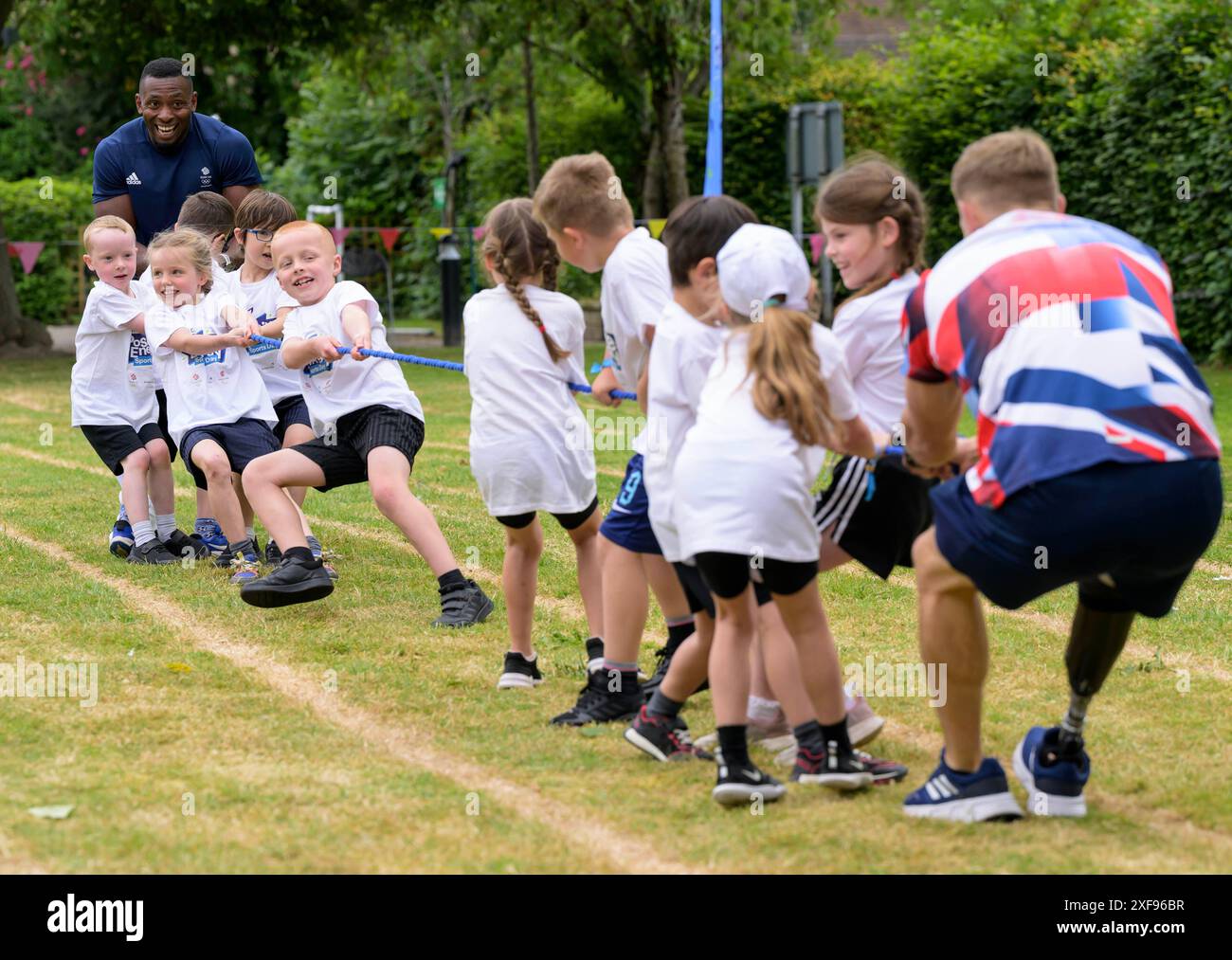 EDITORIAL USE ONLY Team GB sprinter and bobsledder, Joel Fearon (left ...